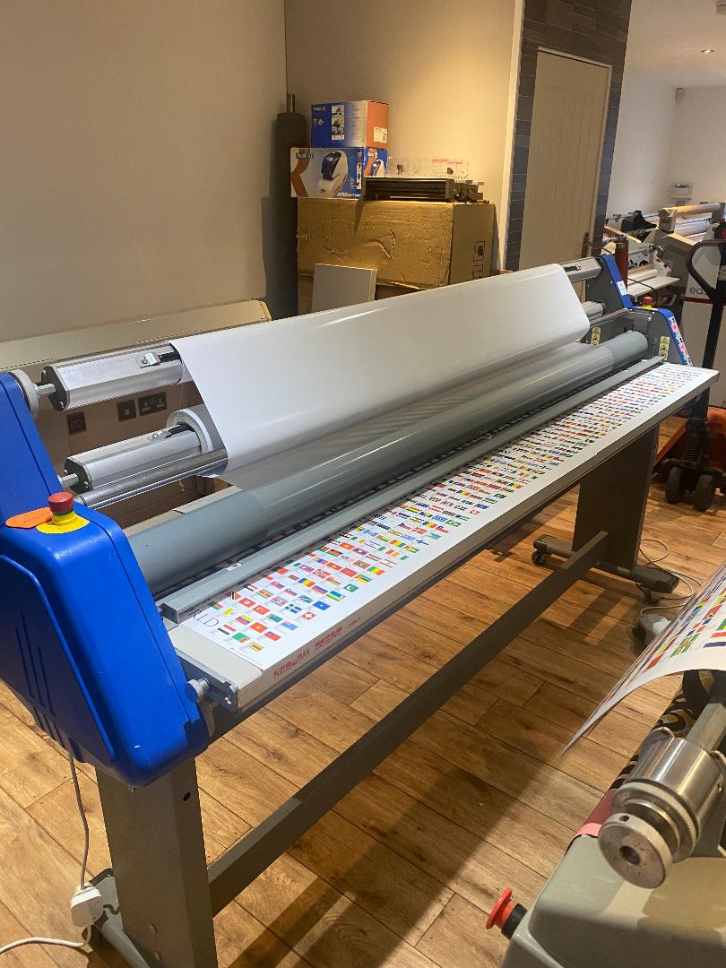 Neolam 2050C 2 Metre Wide Roll Laminator - Ark Presentation & Supplies