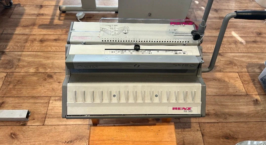 Renz RW360 3:1 Wire Binder - Ark Presentation & Supplies